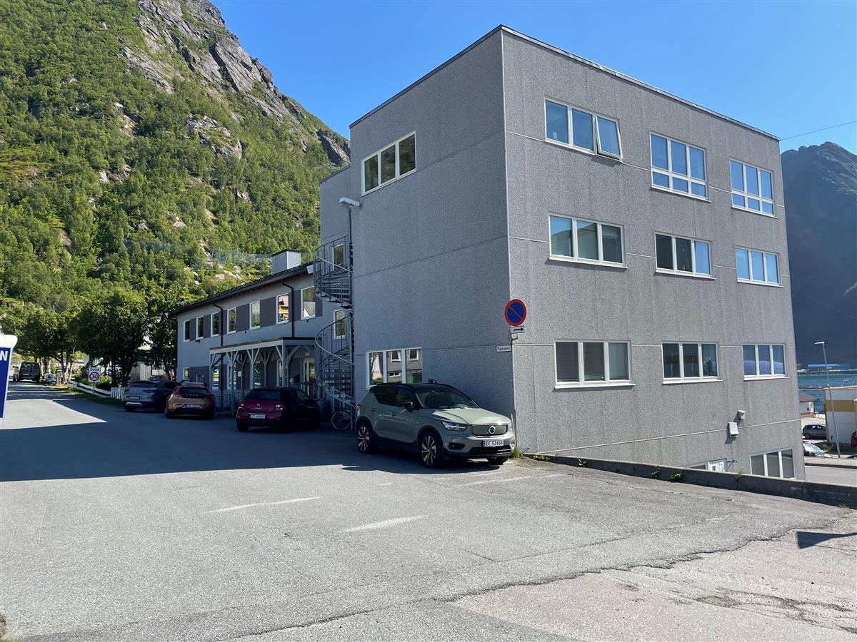 Åpningstider ved Loppa rådhus påska 2024 - Loppa kommune